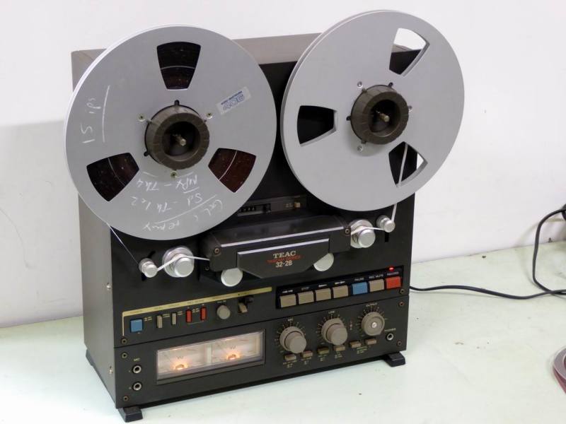 Practical 1980s-1990s Teac 32-2B reel to reel tape recorder | Electro ...