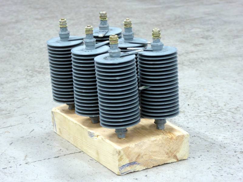 Vintage metal rectifiers, interesting finned technical shapes | Electro ...