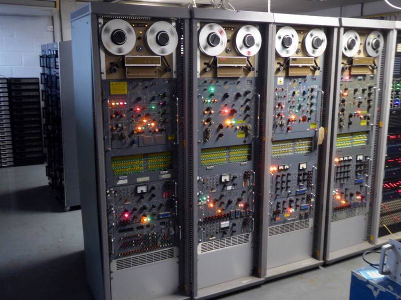 Practical rack mounting reel to reel tape drives | Electro Props Hire
