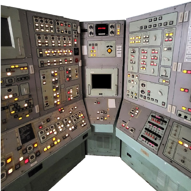 Huge practical industrial/military/submarine control panel console ...