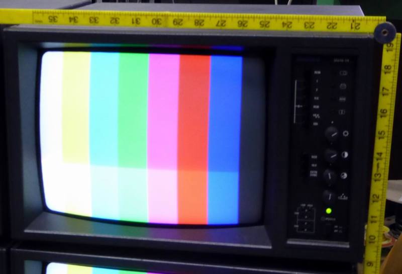 Melford DU16-14 professional broadcast colour CRT monitors | Electro ...