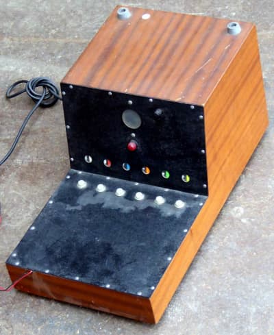 Desktop filling items, consoles, joysticks | Electro Props Hire