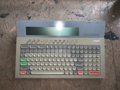 Keyboards and keypads | Electro Props Hire