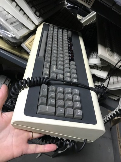 Keyboards and keypads | Electro Props Hire