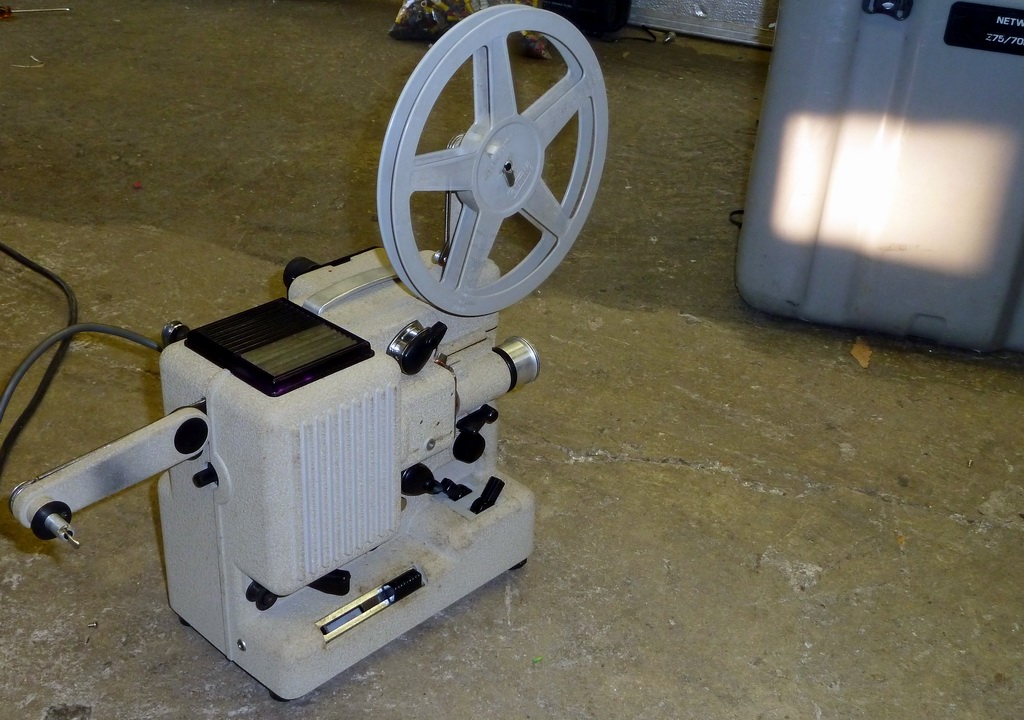 Period practical cine projector | Electro Props Hire