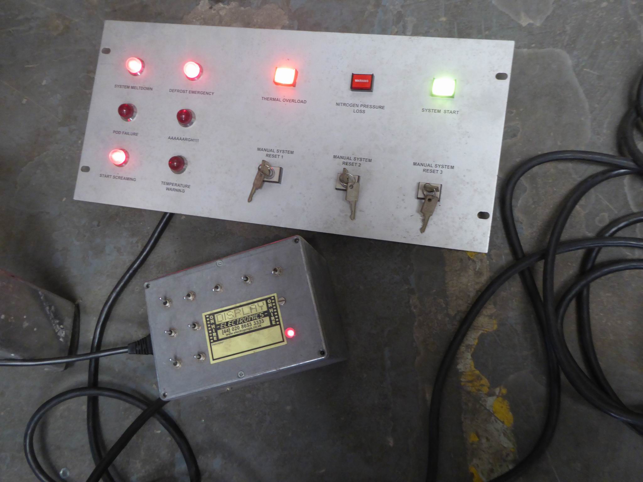 Practical customisable alarm control panel with remote switchable red ...