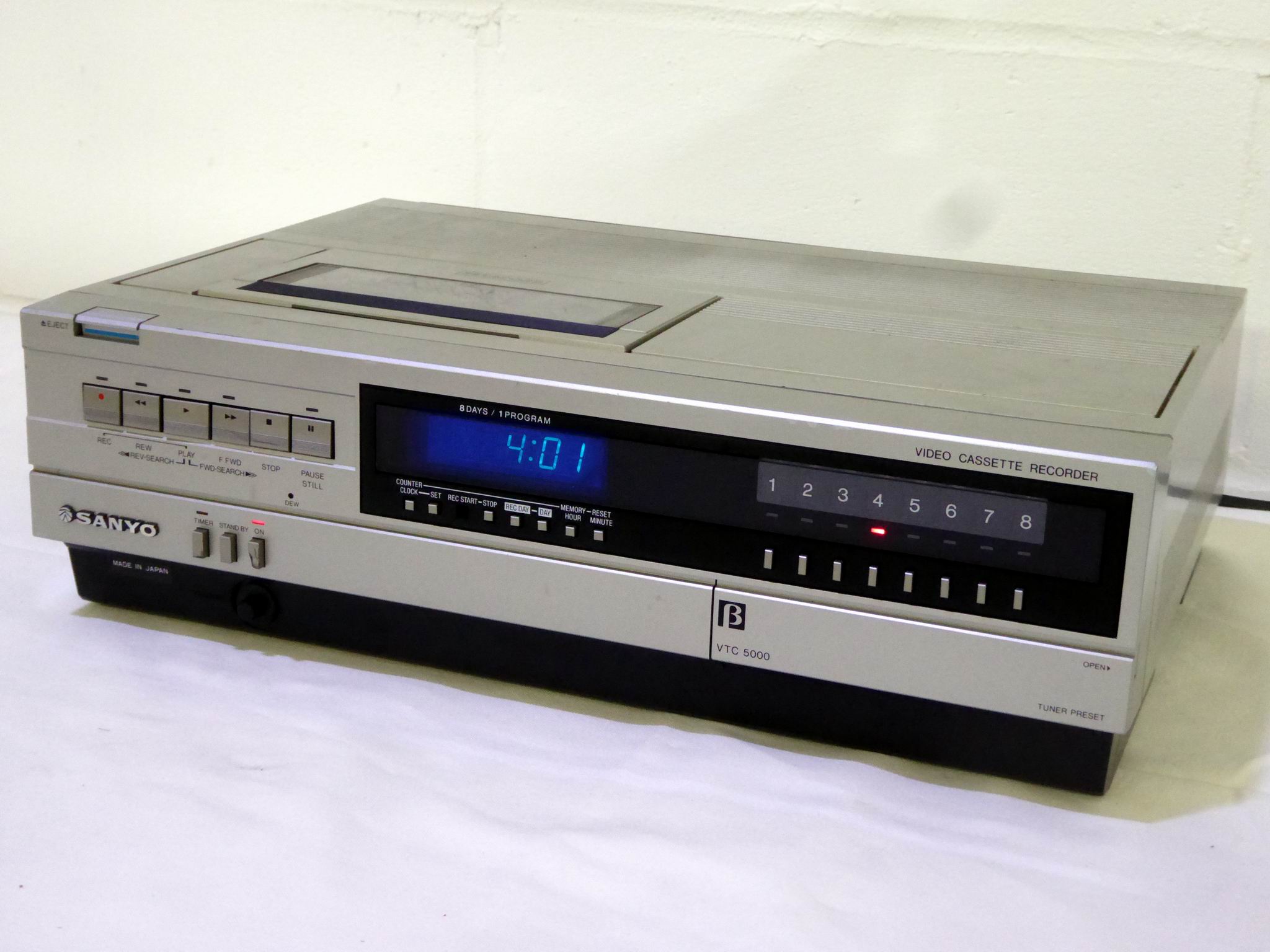 Practical 1980s top loading BETAMAX VCR/Video cassette Recorder ...