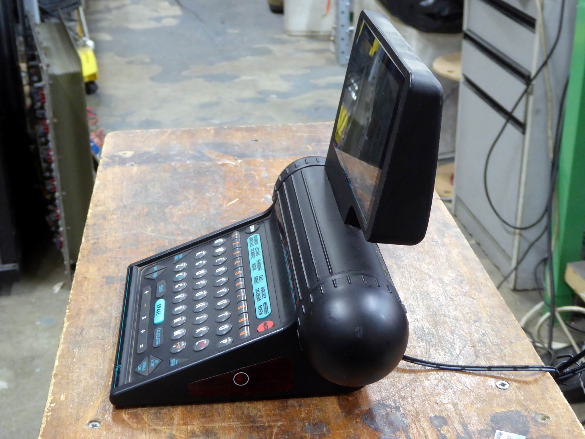 Practical executive desktop "Rolodex" style contact details organiser ...