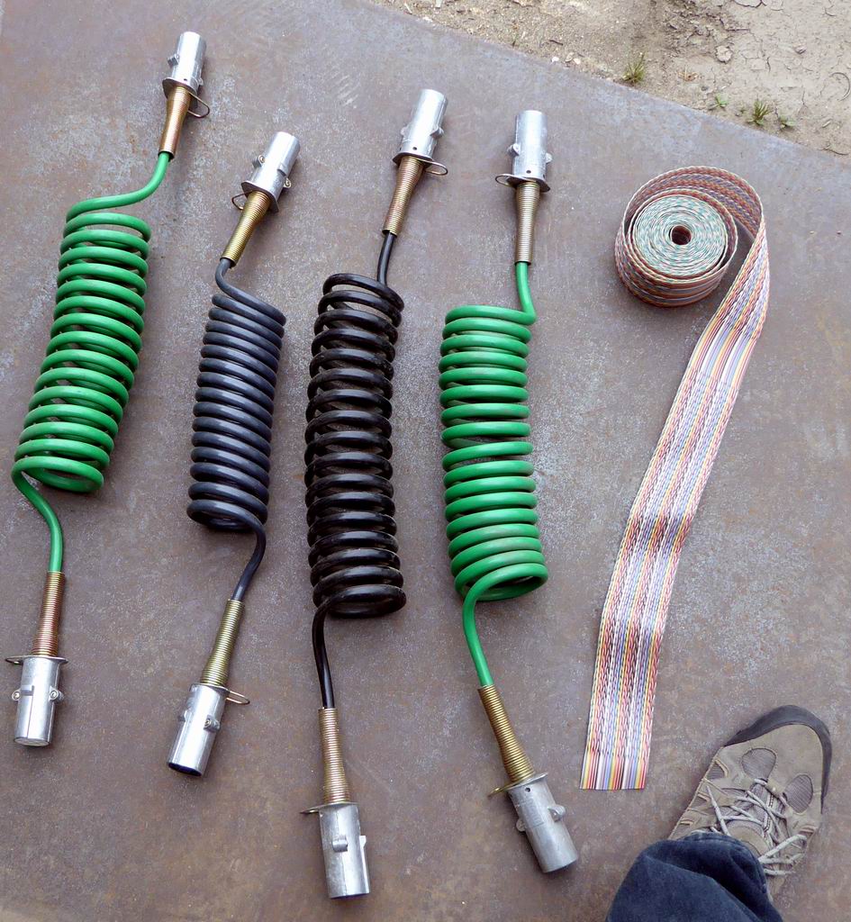 Extending curly hoses | Electro Props Hire