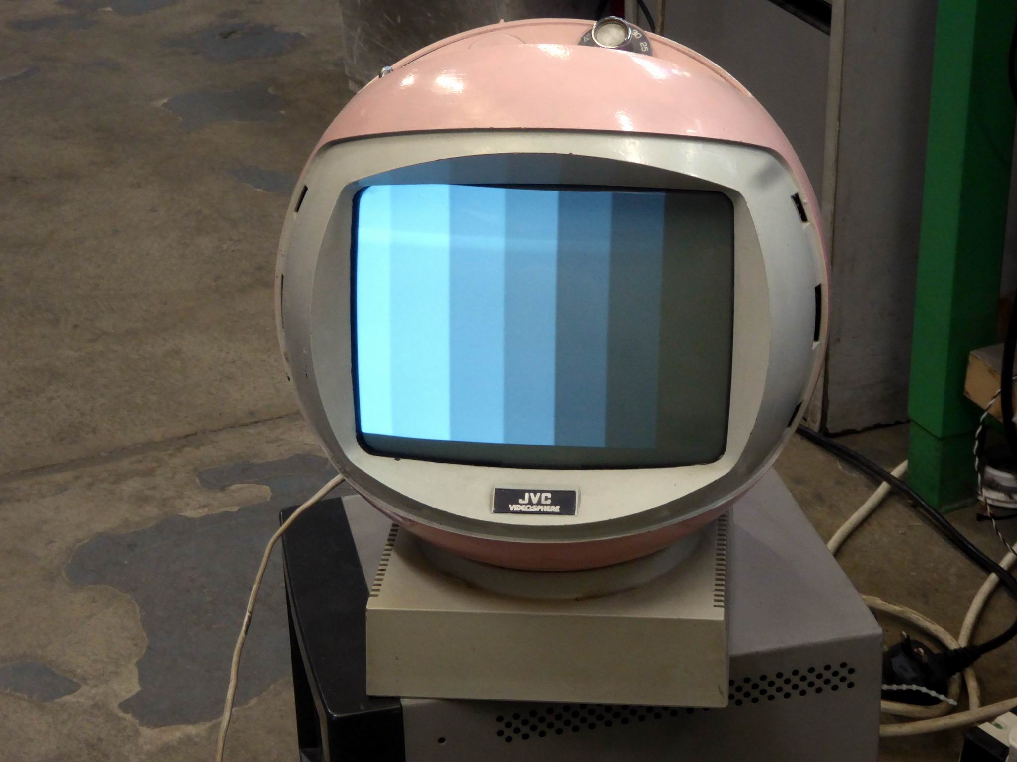 Practical 1970s-1980s JVC videosphere, ball/space helmet shaped TV ...