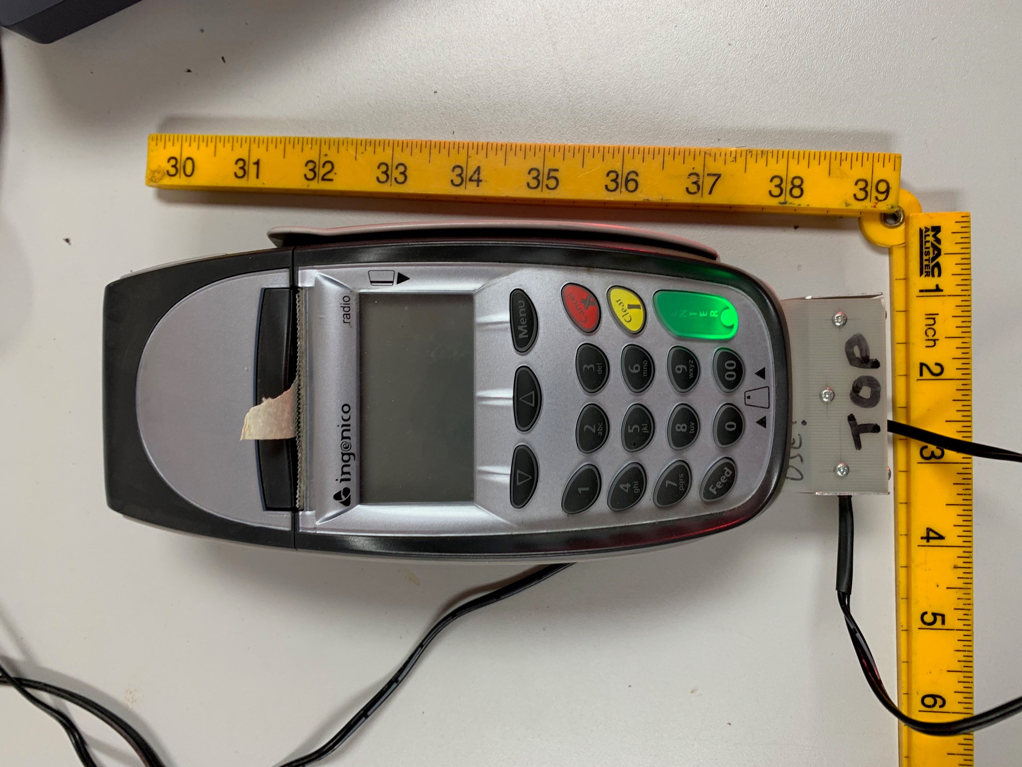 Practical chip and pin PDQ machine (Ingenico radio) | Electro Props Hire