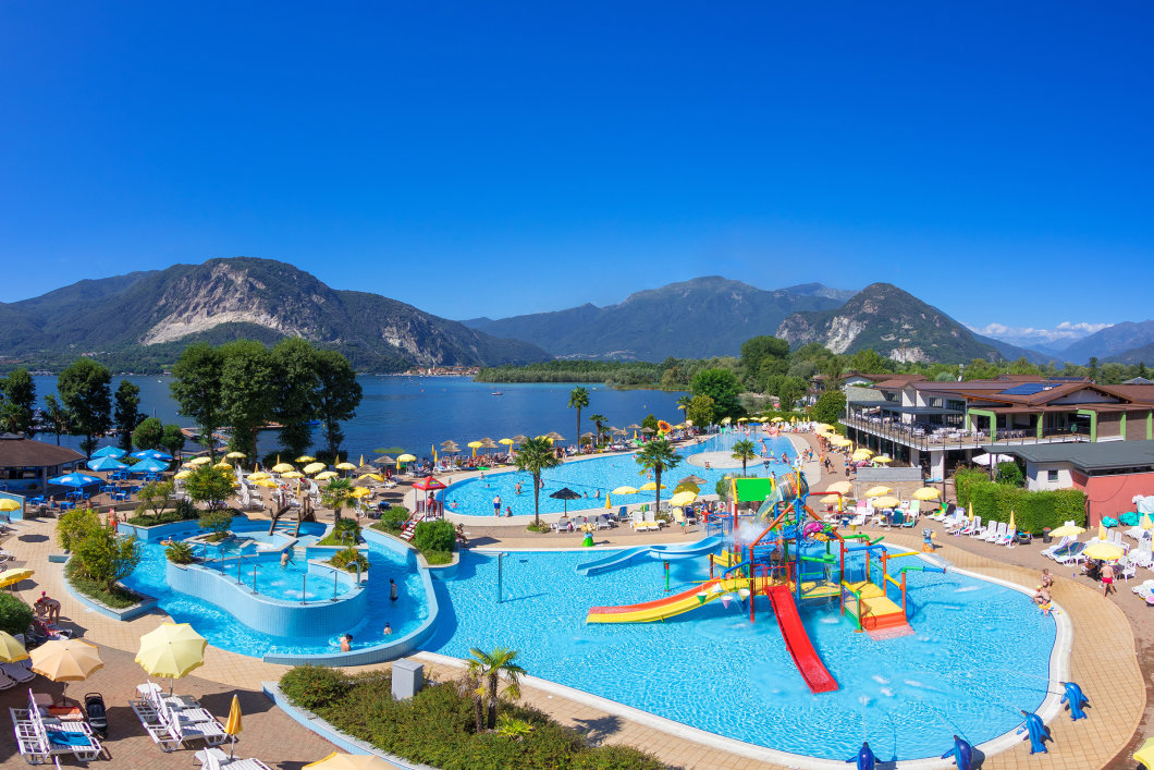 Campsites Italy | 4 and 5 stars with water park | Campings.Luxury