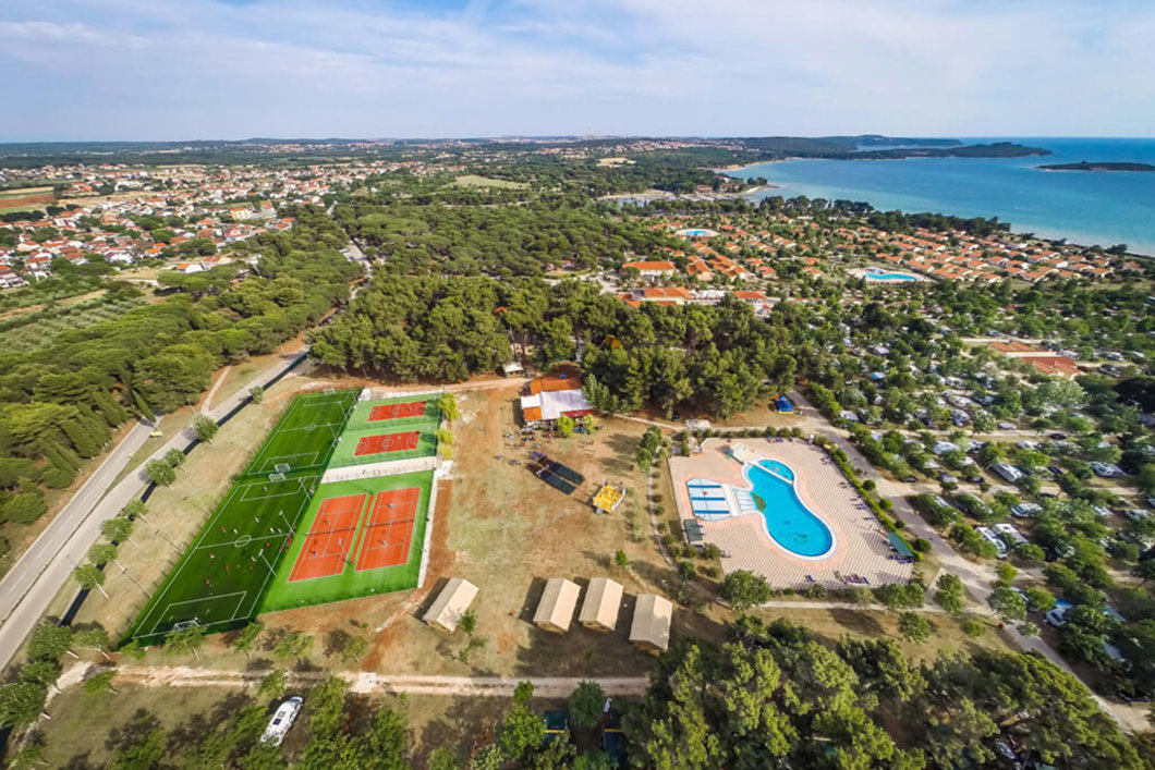 Campsites Croatia | 4 and 5 stars with water park | Campings.Luxury