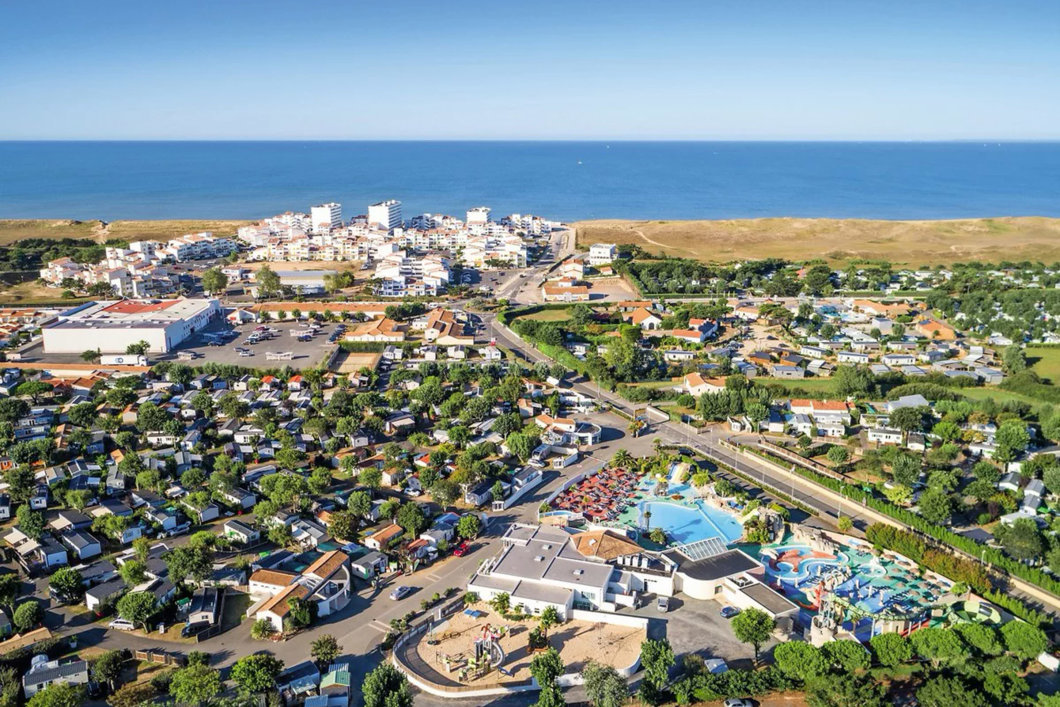 Camping Vendée | 4 et 5 étoiles avec parc aquatique | Campings.Luxe