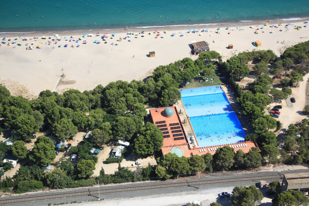 Campsites Spain | 4 and 5 stars with water park | Campings.Luxury