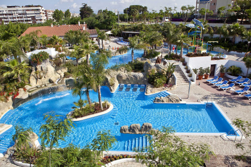 Campsites Spain | 4 and 5 stars with water park | Campings.Luxury