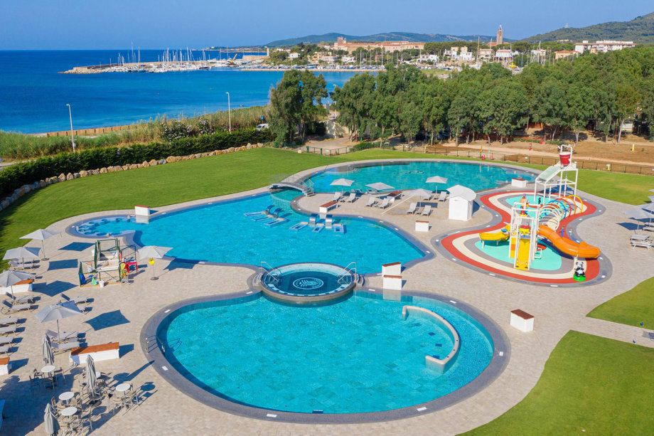 Campsites Italy | 4 and 5 stars with water park | Campings.Luxury