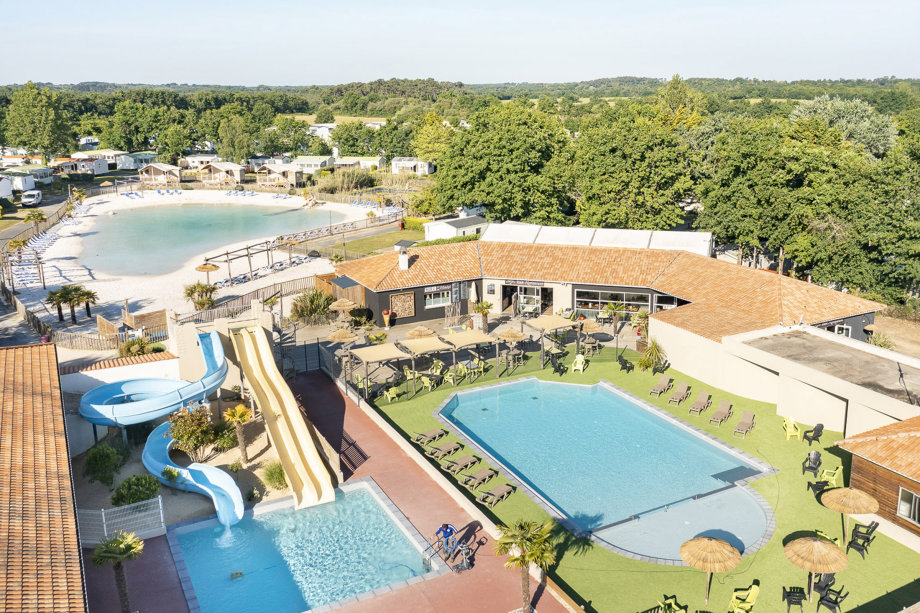 Camping Vendée | 4 et 5 étoiles avec parc aquatique | Campings.Luxe