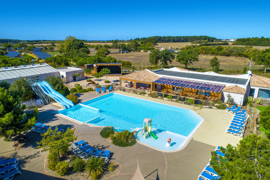 Camping Vendée | 4 et 5 étoiles avec parc aquatique | Campings.Luxe