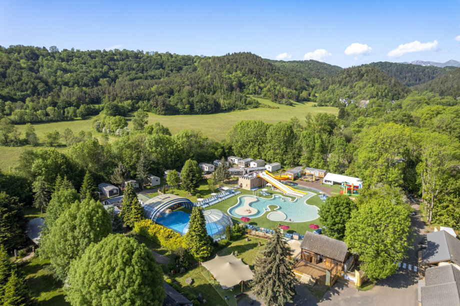 Campsites France | 4 and 5 stars with water park | Campings.Luxury