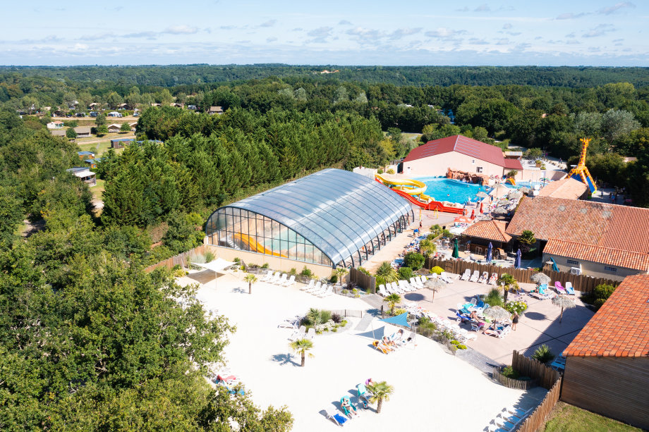 Campsites Vendée | 4 and 5 stars with water park | Campings.Luxury