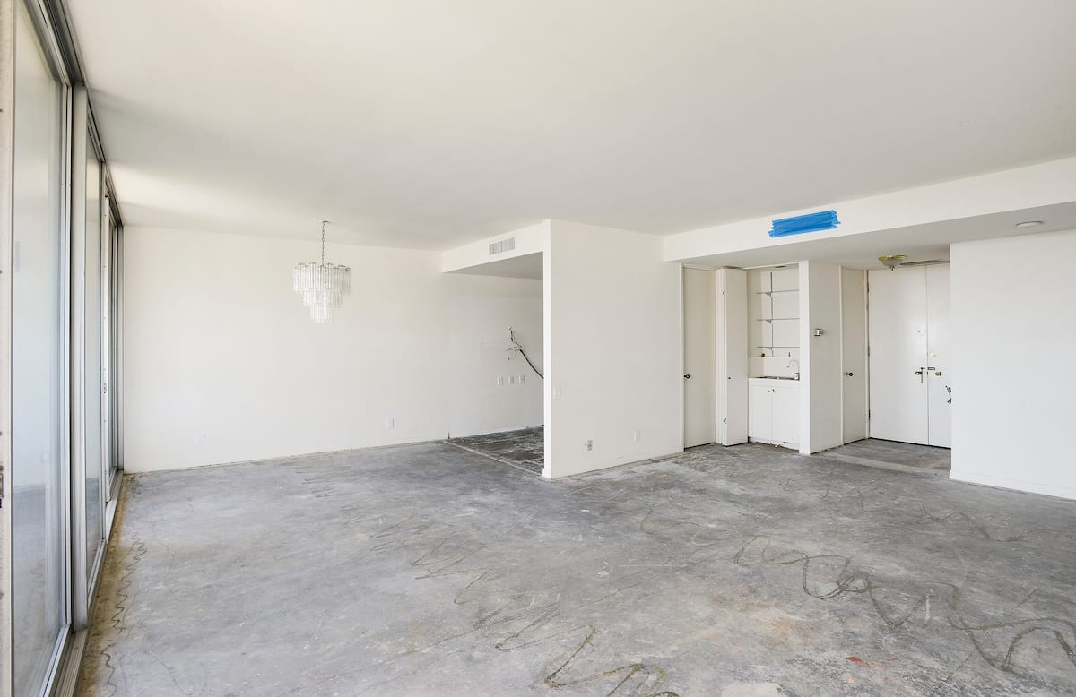 9255 Doheny Road #1006