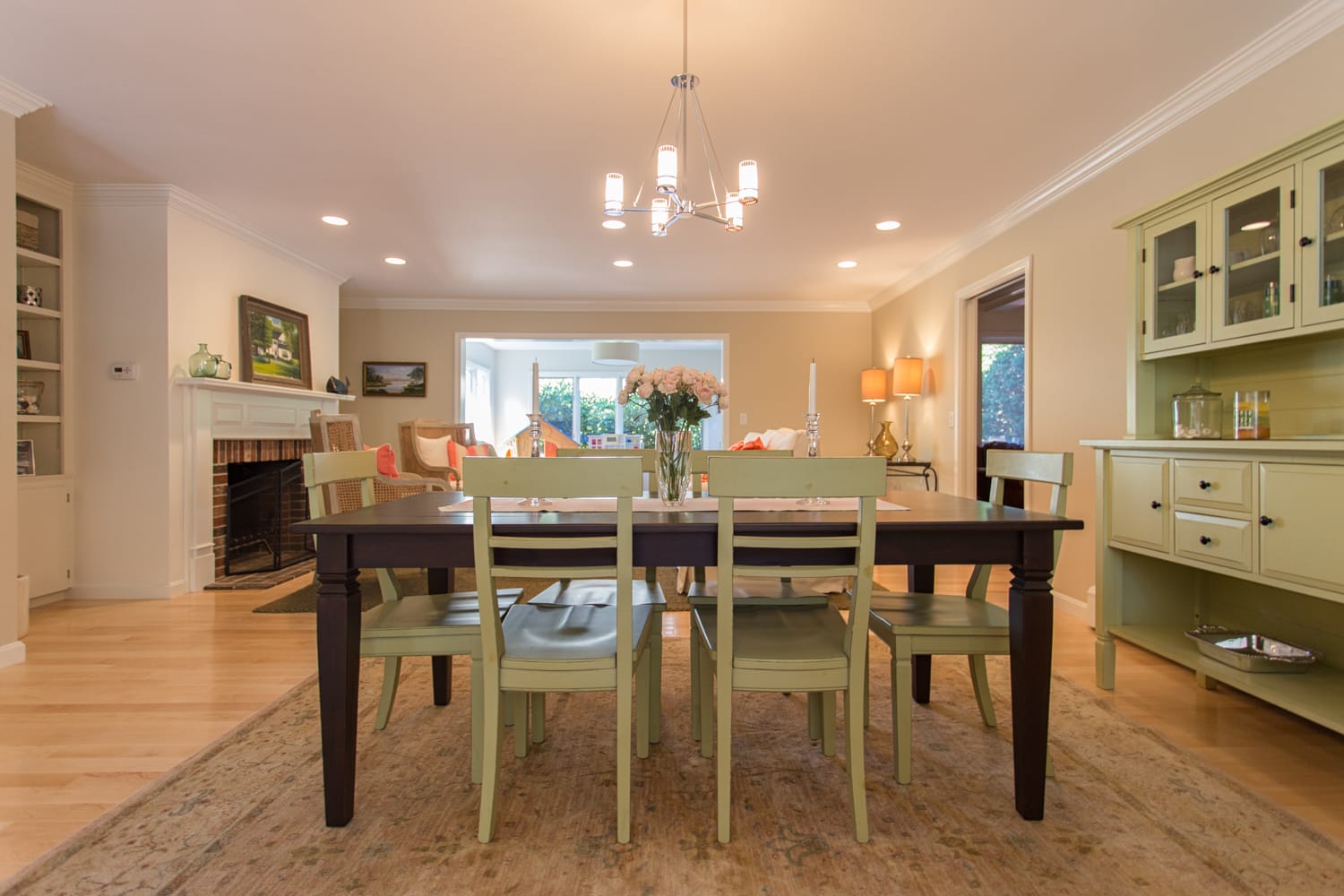 Updated Foreside Common Condo! | The David Banks Team | RE/MAX By The ...