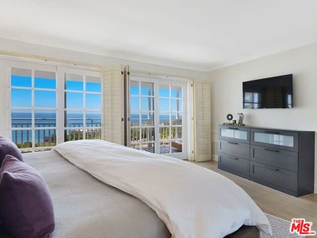 Tongareva Beach Estate | LA Luxuries | Los Angeles Luxury Vacation ...