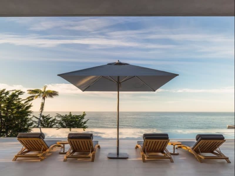 Rodrigo Iglesias and Helena Deeds Close Record $20 Million Sale in ...