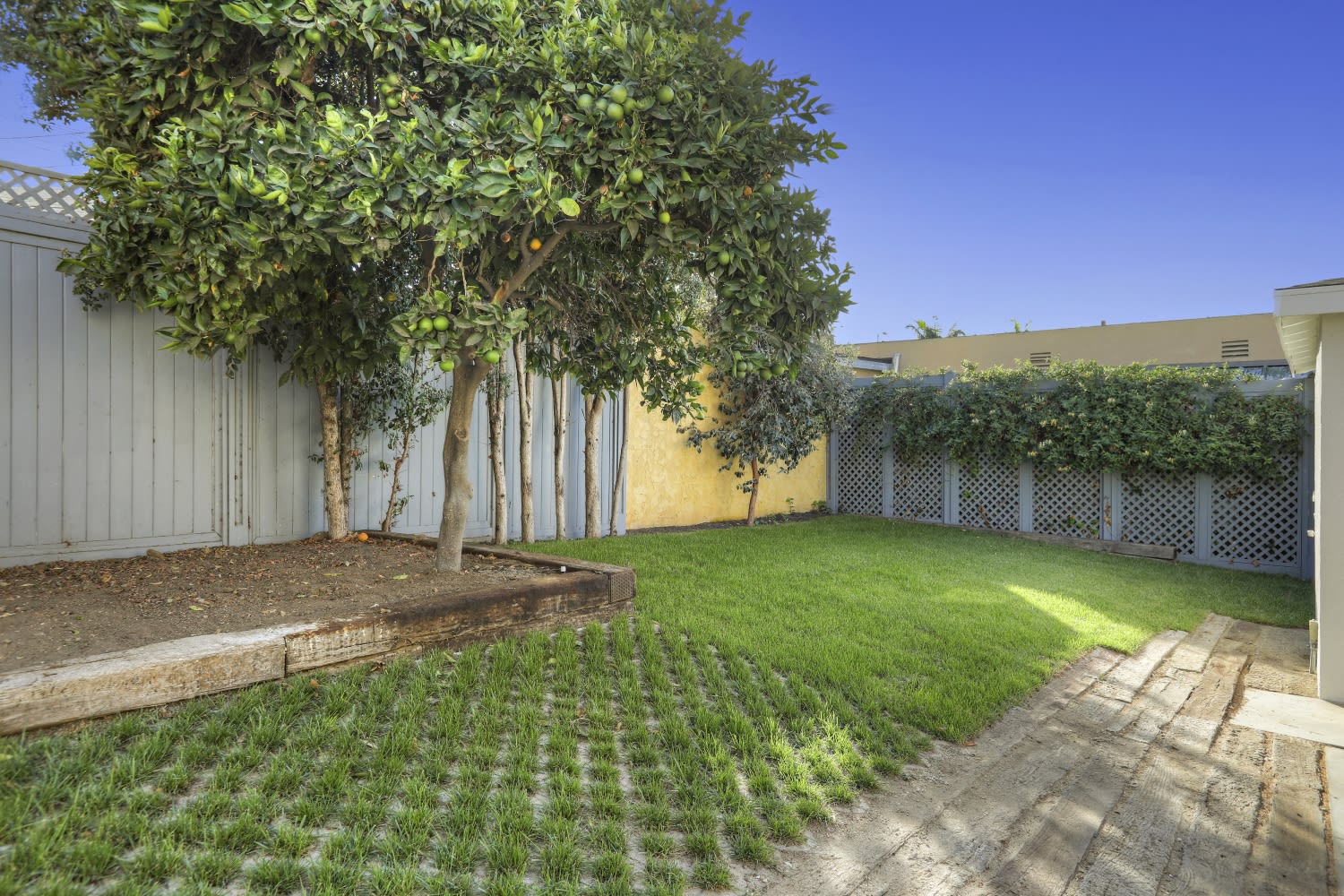 Mid-Los Angeles Bungalow | Mark Mintz Real Estate Group | Los Feliz ...