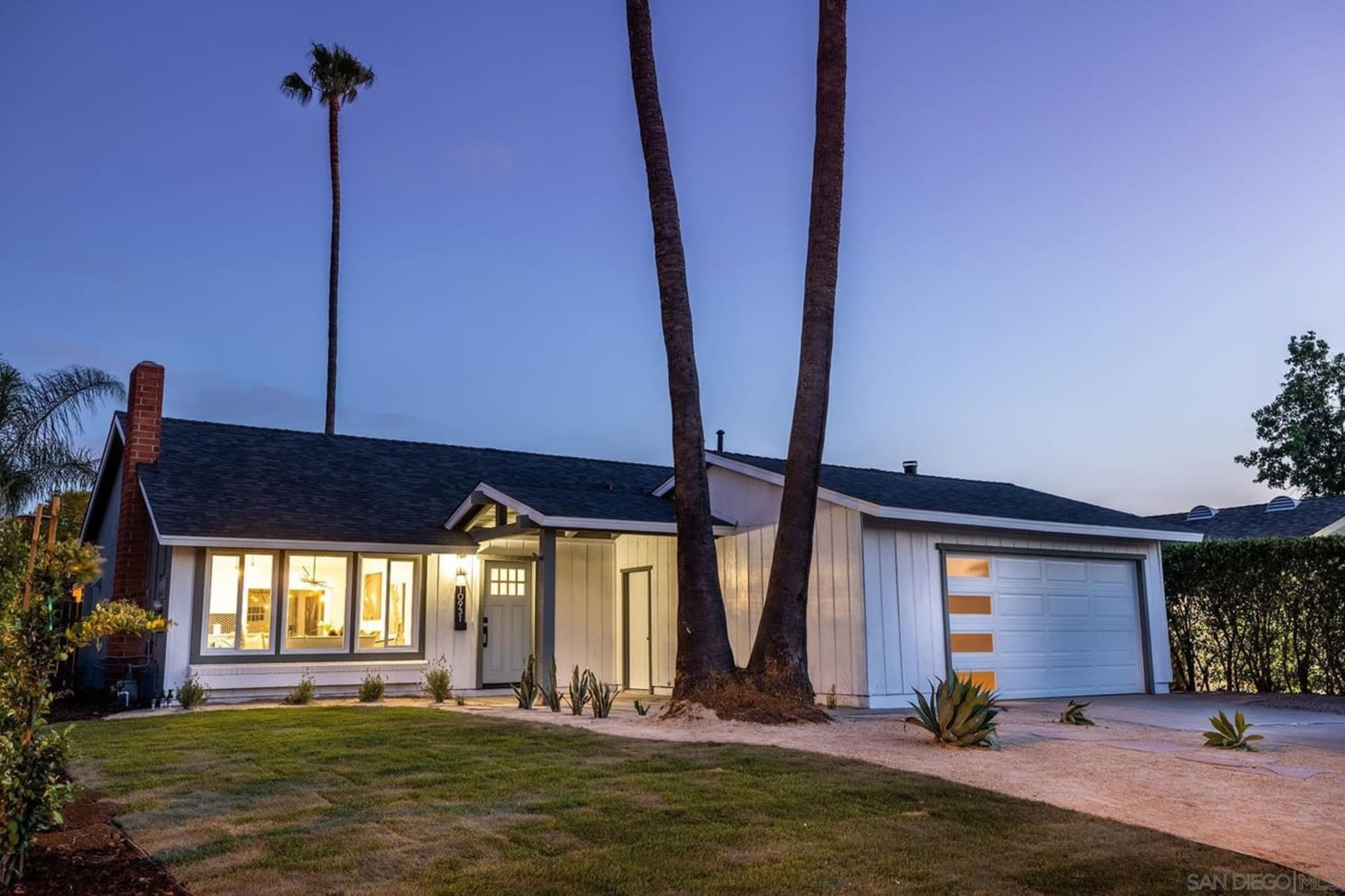 The Derek Harms Group | San Diego Luxury Real Estate Team