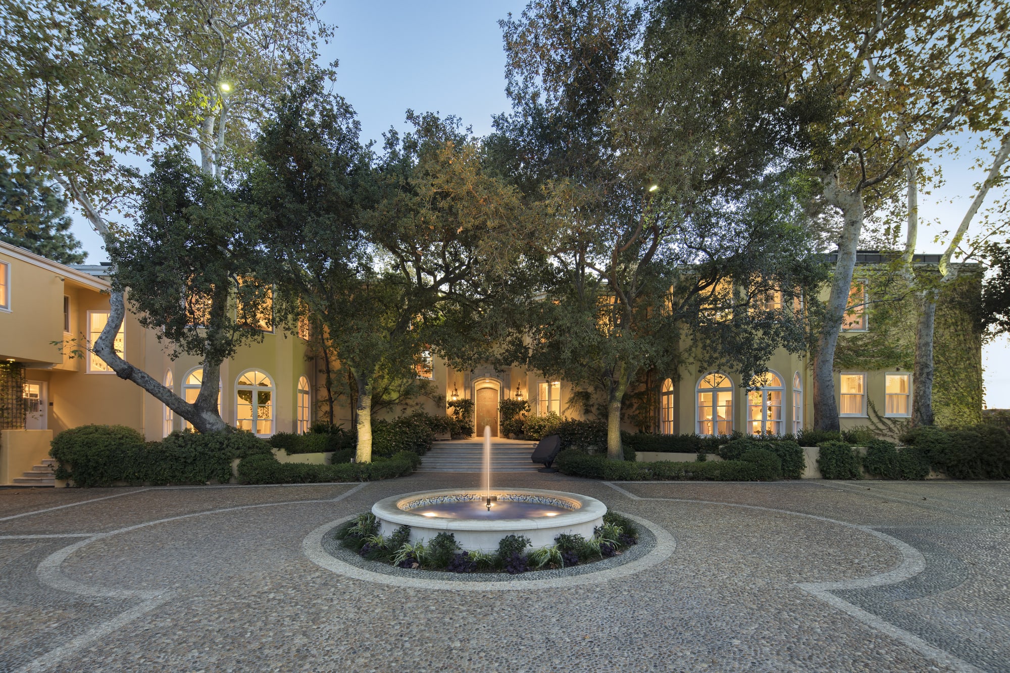 Jade Mills: Beverly Hills Real Estate Agent | Luxury Homes | Bel Air ...