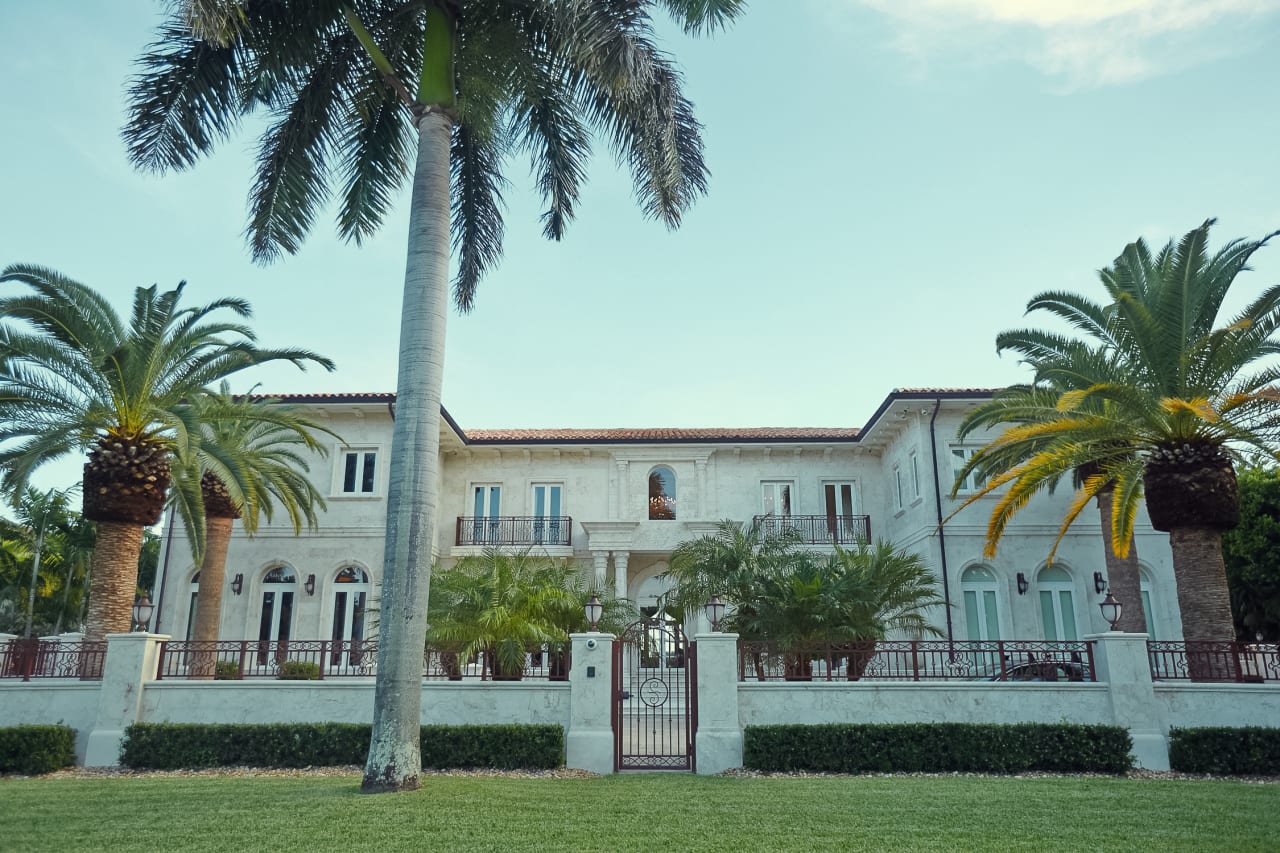 Coral Gables | Community Guide | Lourdes Gutierrez Group
