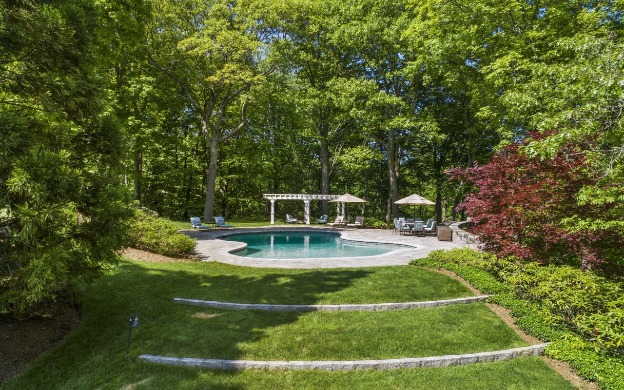 Compass Brian Milton Real Estate | 14 Cole Drive, Armonk, NY 10504 ...