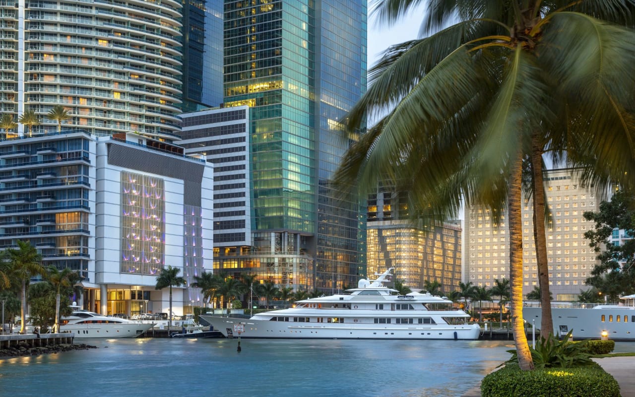 Anna Sherrill | Miami Beach Real Estate