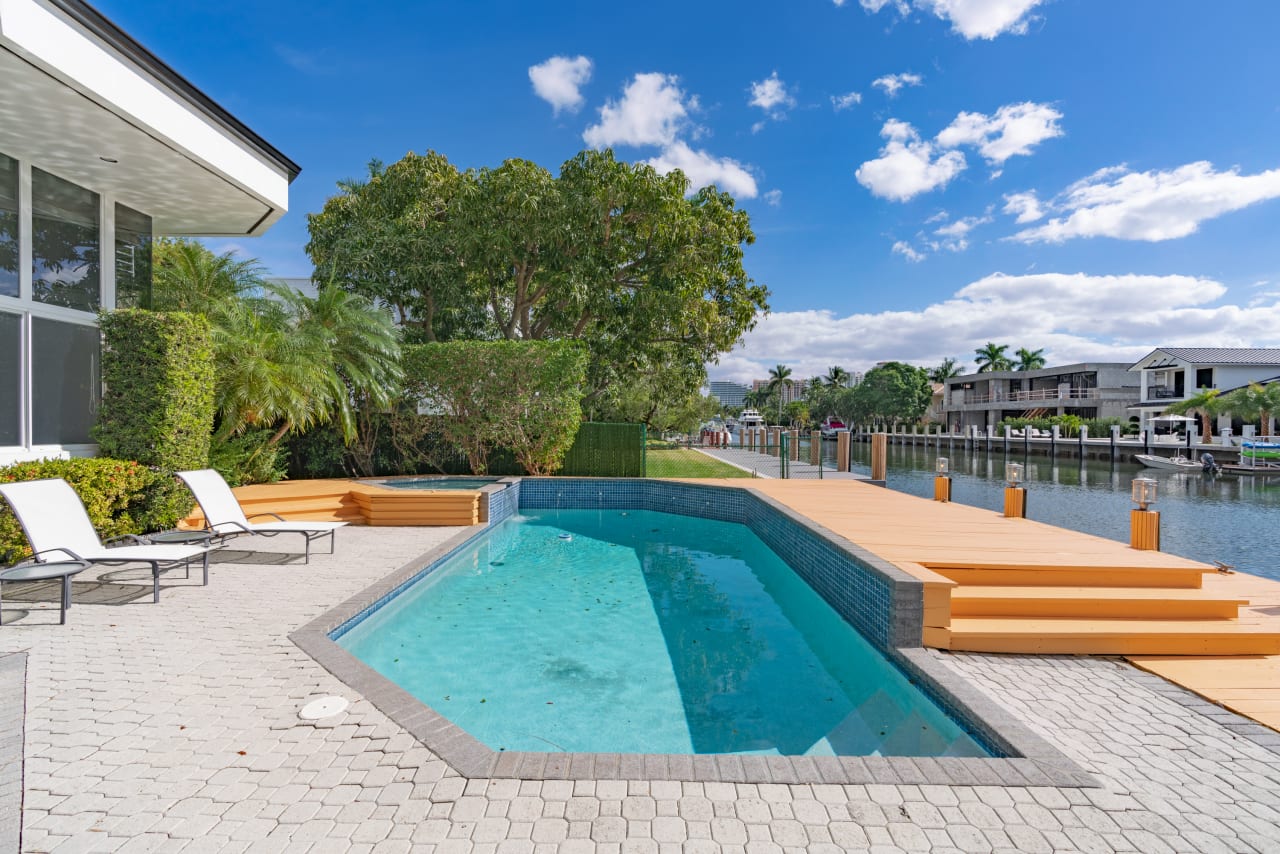 Outstanding Las Olas/Seven Isles Location | Tim Elmes