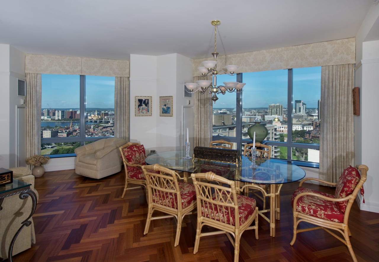 Ritz-Carlton Towers #30A | Jonathan Radford