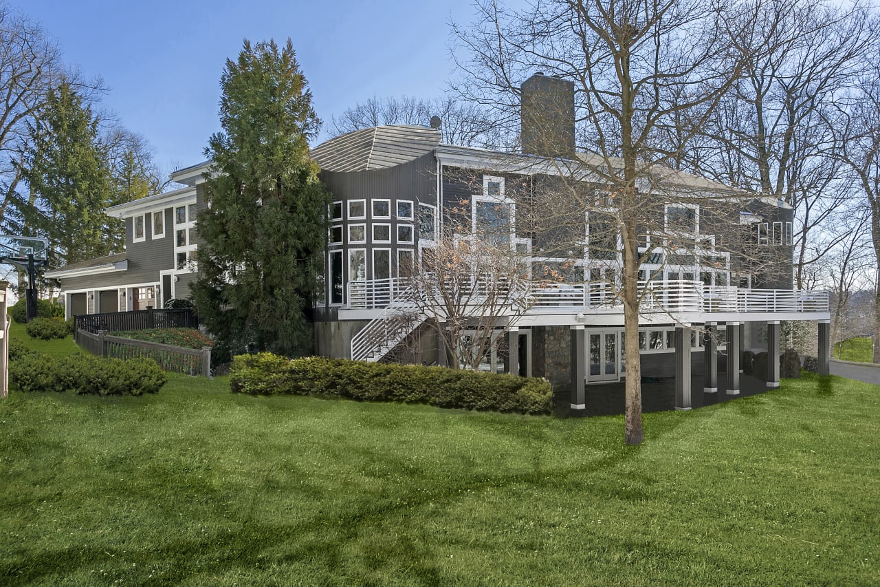 4 Hallock Pl | Brian Milton | Compass Luxury Real Estate Specialist