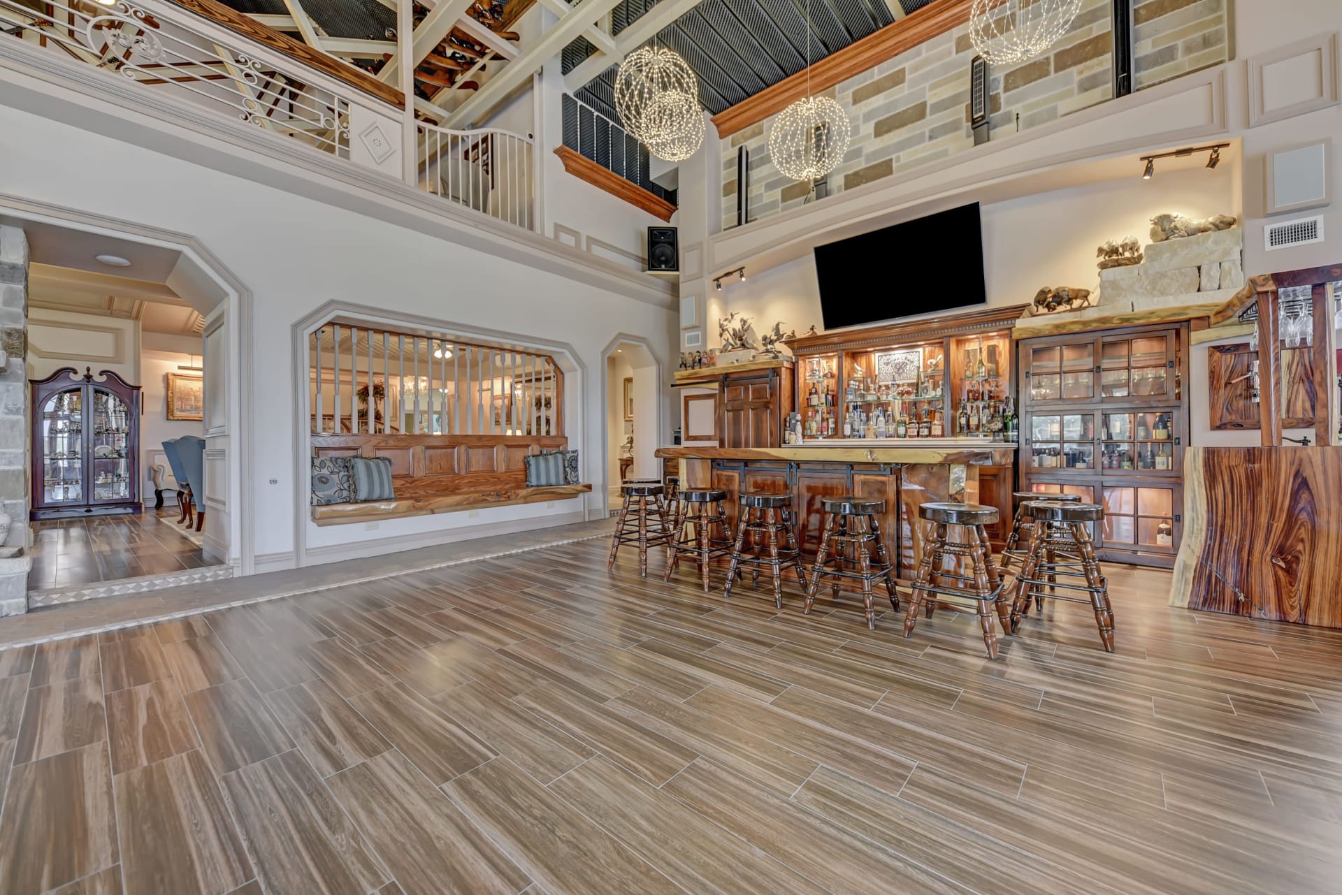 Iconic Diamond L Ranch Located in Washington County Between Brenham ...