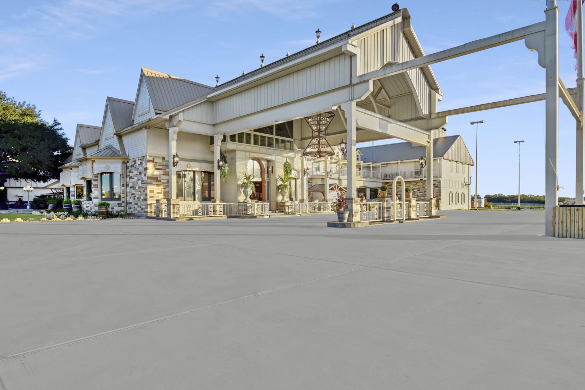 Iconic Diamond L Ranch Located in Washington County Between Brenham ...