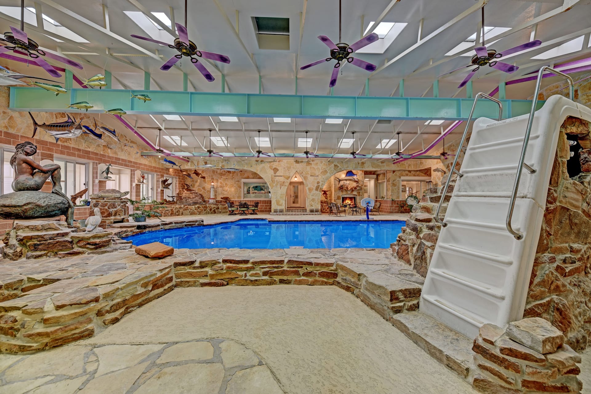 Iconic Diamond L Ranch Located in Washington County Between Brenham ...