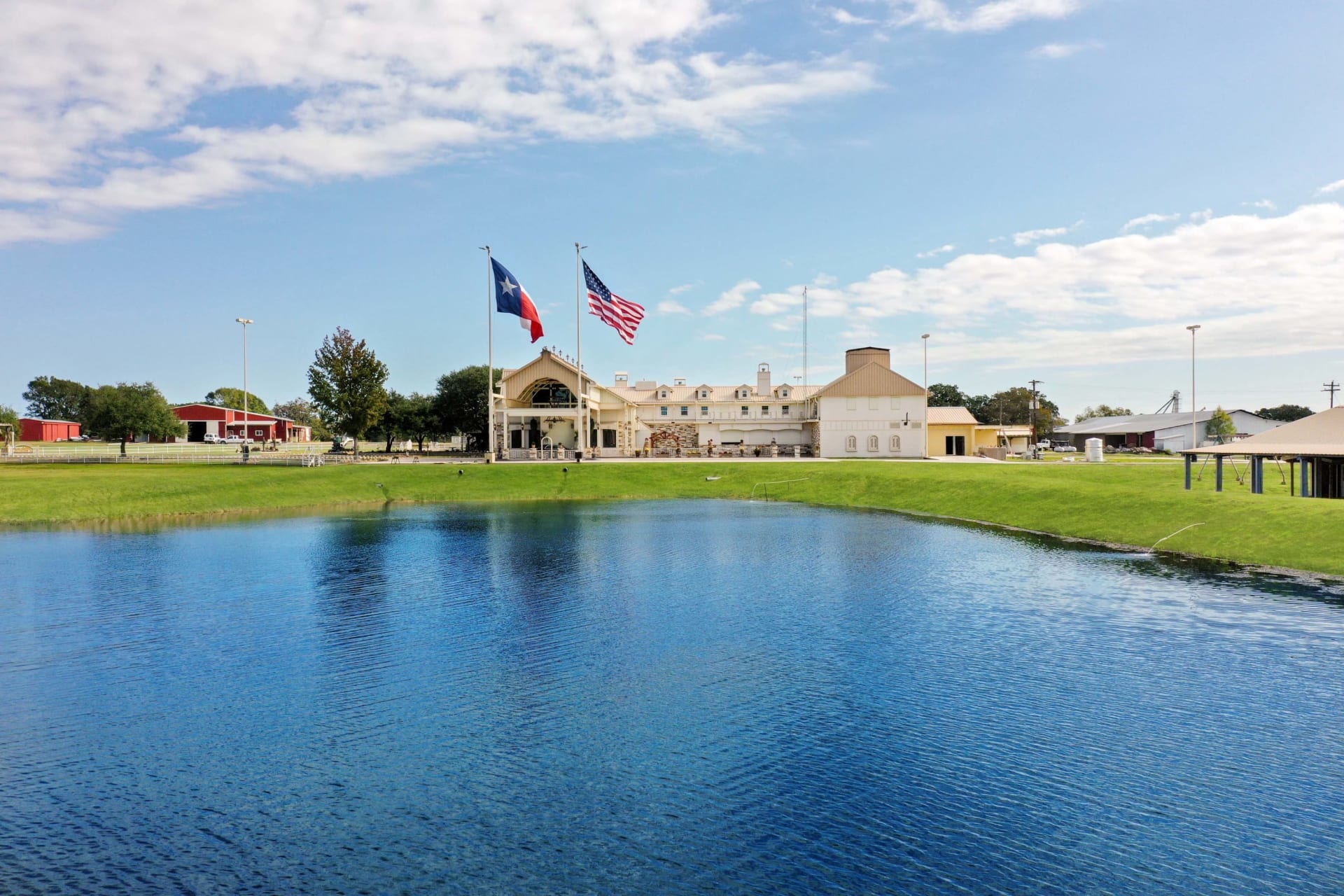 Iconic Diamond L Ranch Located in Washington County Between Brenham ...