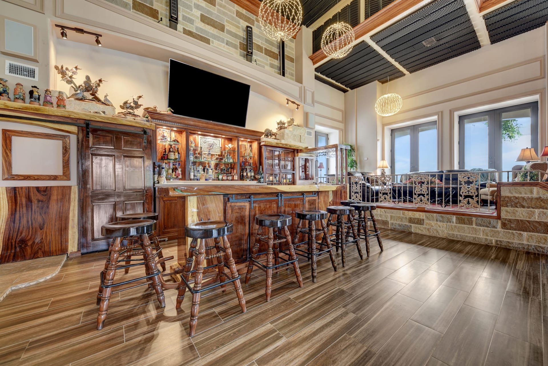 Iconic Diamond L Ranch Located in Washington County Between Brenham ...