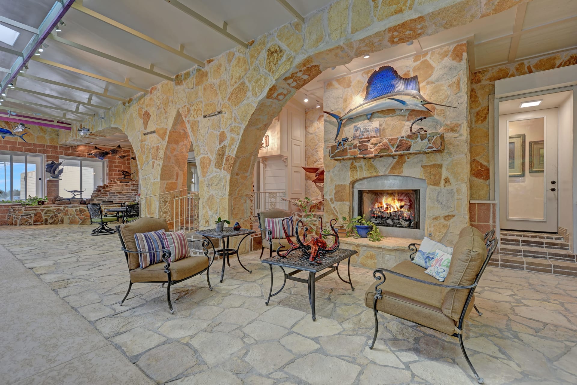 Iconic Diamond L Ranch Located in Washington County Between Brenham ...