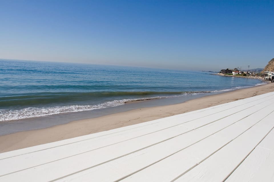About La Costa Beach, CA | Neighborhood Guide | Mark Gruskin