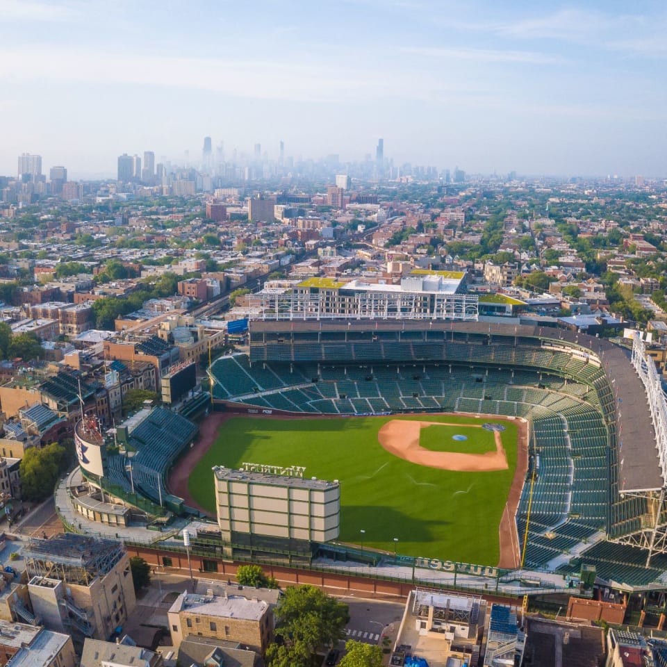 Wrigleyville | Neighborhood Guide | Shelly Gubser