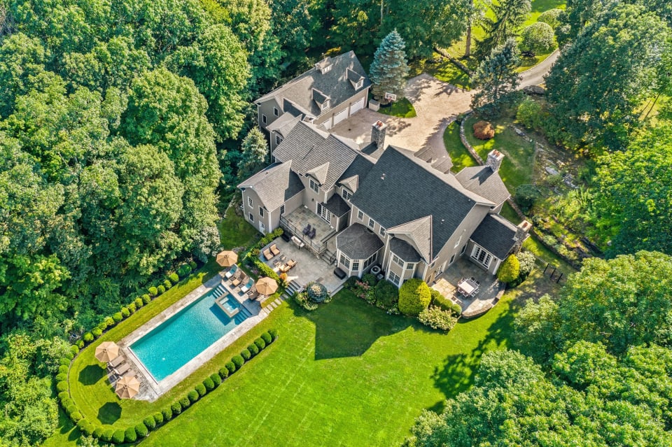 33 Stone Paddock Pl | Bedford NY |Sold by Brian Milton of Compass ...