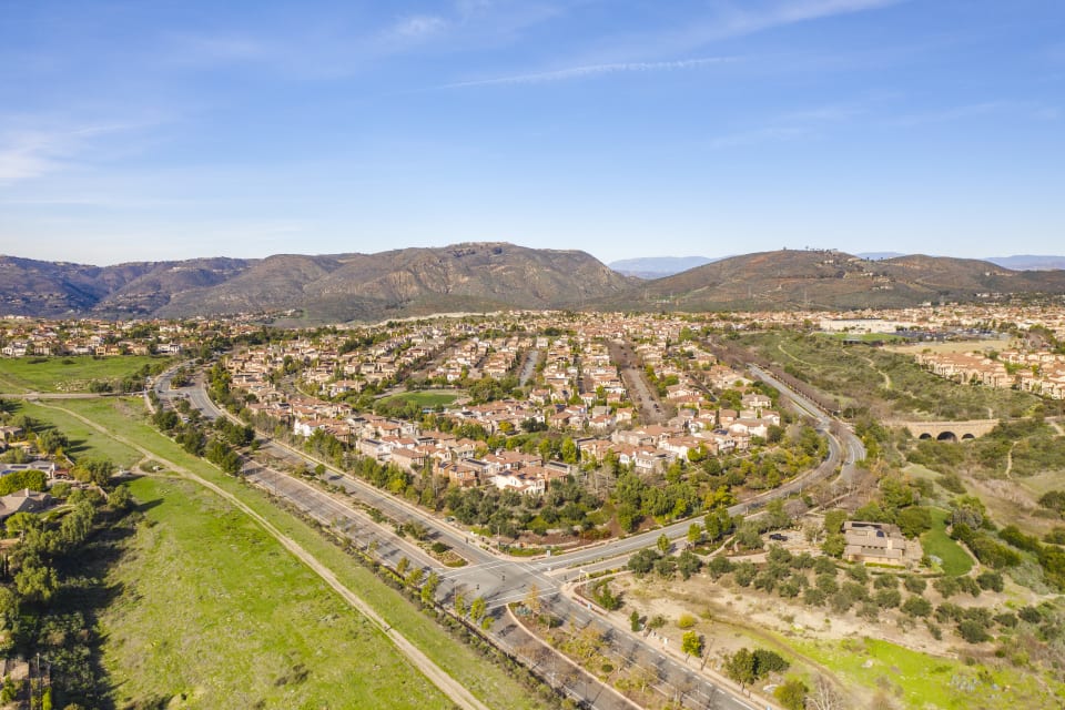 Del Sur | Community Guide | The Schreiber Team