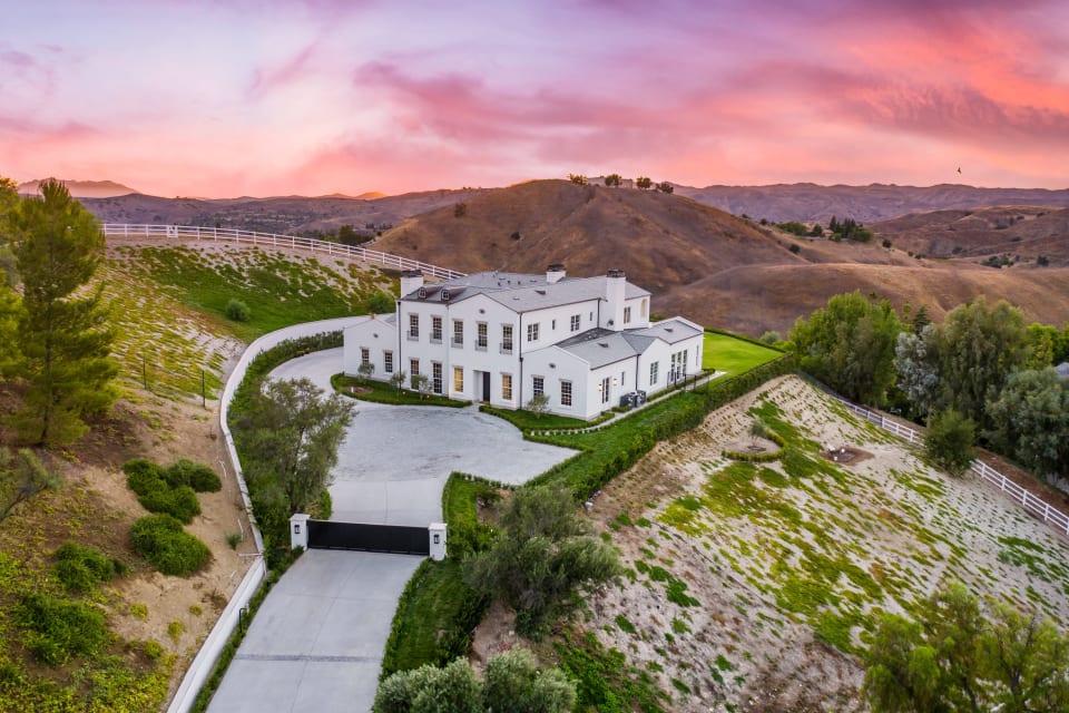 Forbes: Designer Travis Grimm Talks 2021 Design Trends and His New ...