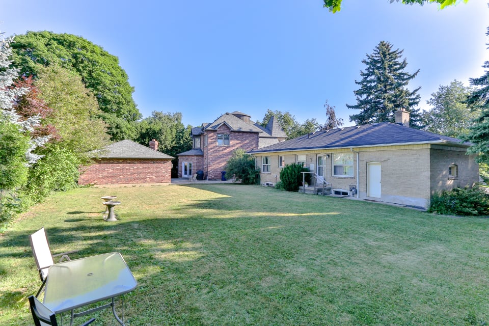 Premium Pie Shaped Lot | Barry Cohen Homes